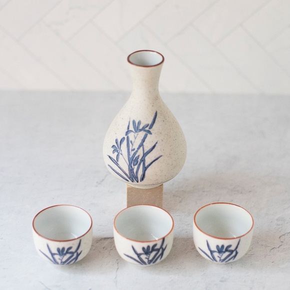 Dining | Sake Tea Set Vase With Three Cups Unglazed Pottery Blue Flower ...